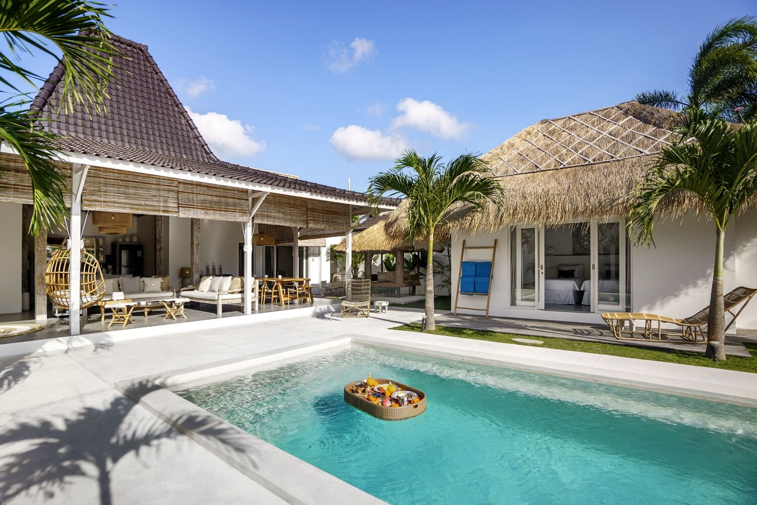 Luxury 5 bedroom Villa Seminyak - Villa Surga Blue