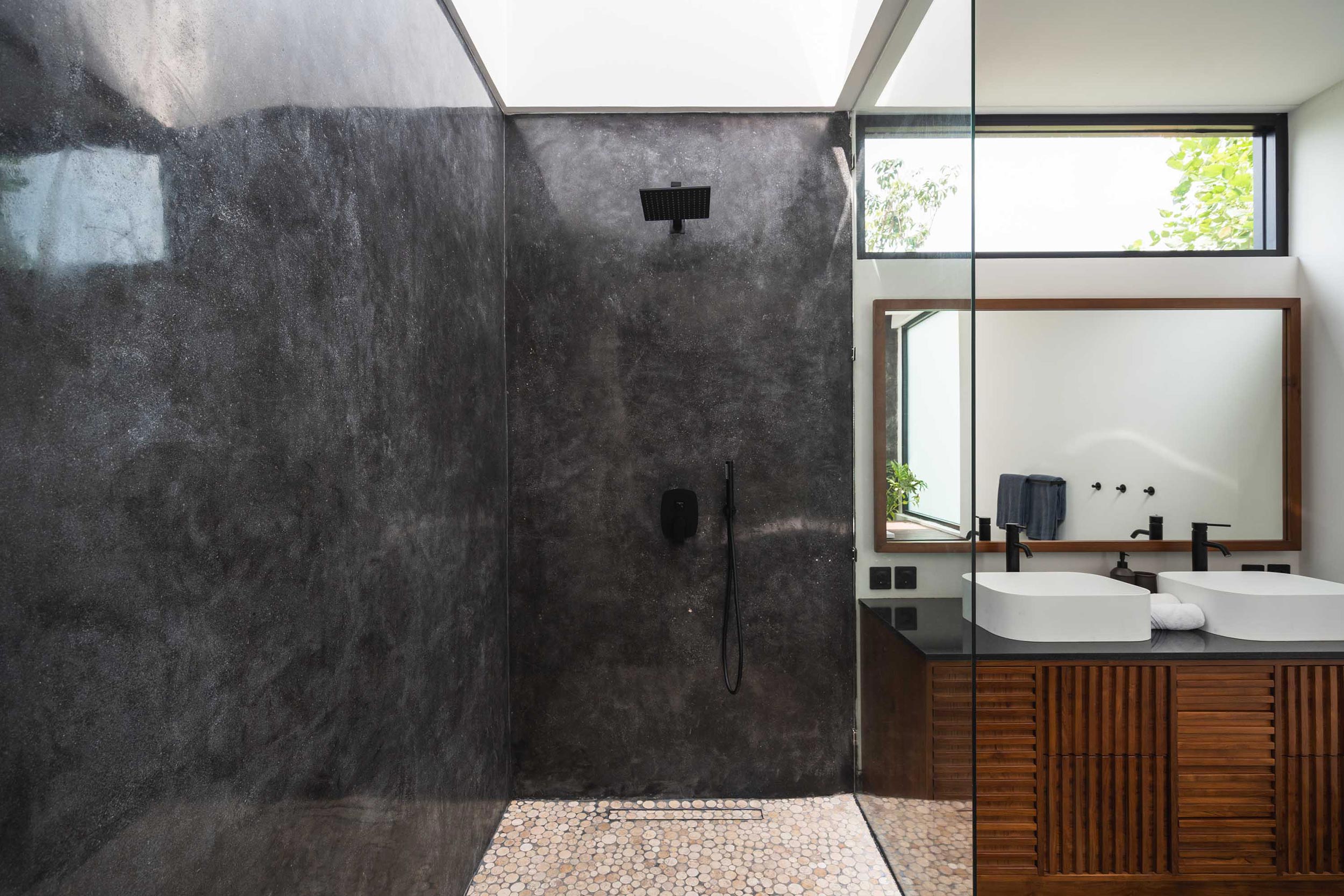 Canggu Villa Kenji: Modern Tropical Luxury Loft in Bali