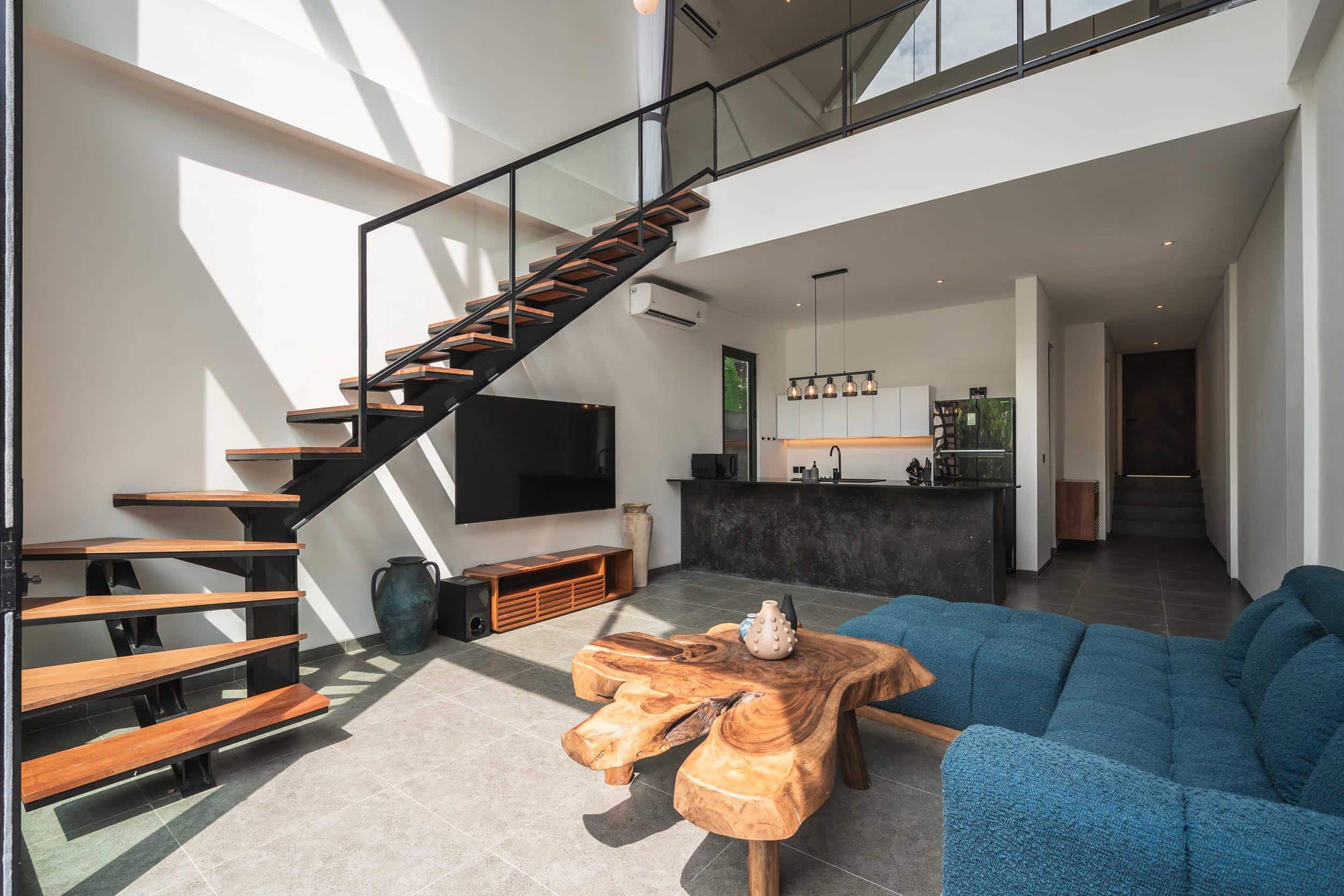 Canggu Villa Kenji: Modern Tropical Luxury Loft in Bali