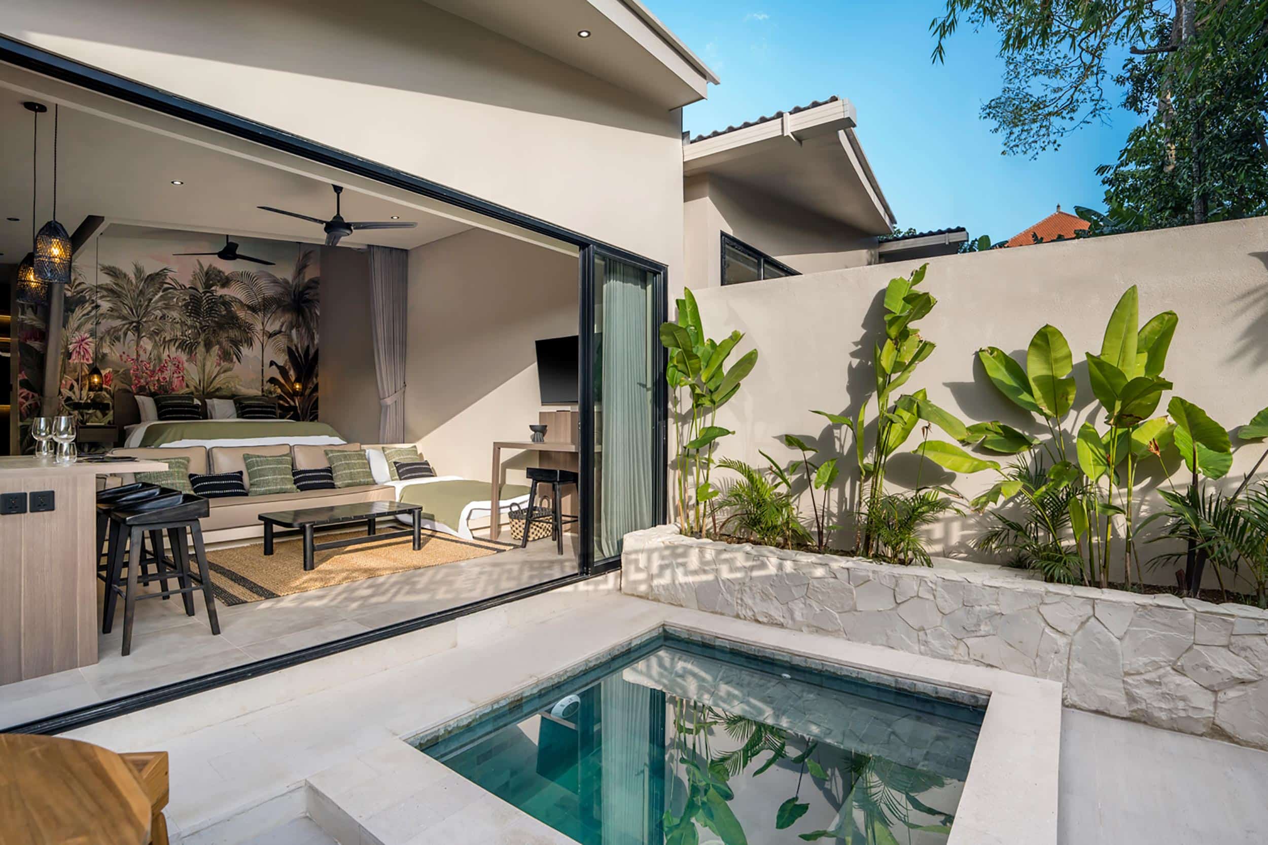 Sunrise Lush River Villa – Luxury Pererenan Villa Stay
